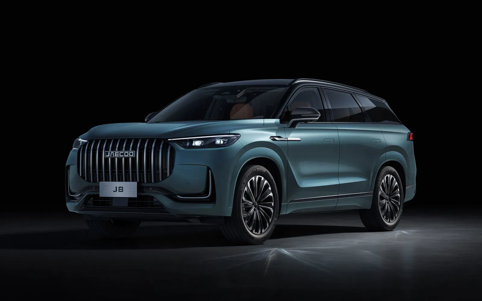 Jaecoo J7 Price and Specs: SHS PHEV Leads The Range - CarSauce