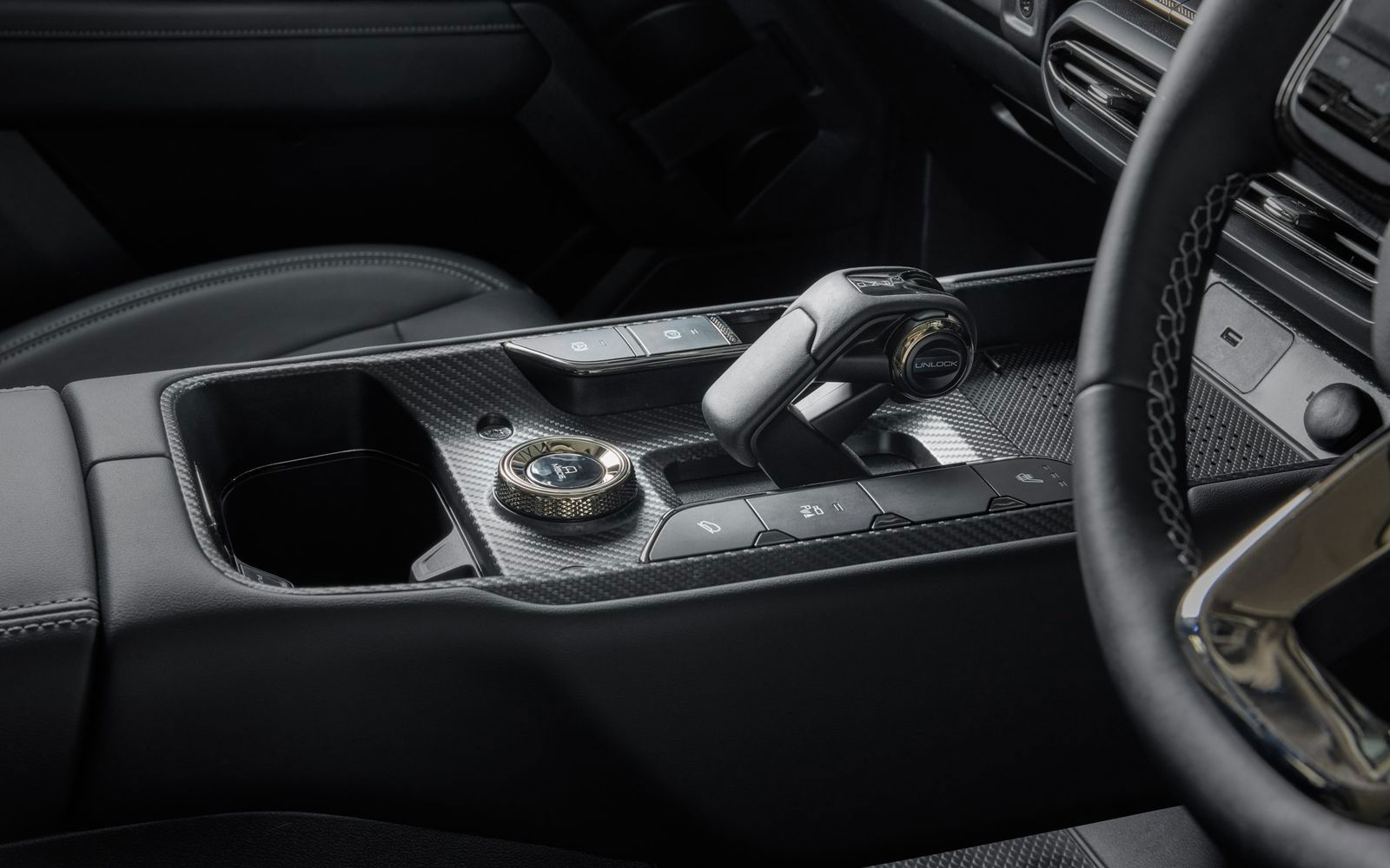 2025 GWM Haval 'Big Dog' H7 Vanta Hybrid Price and Specs - CarSauce